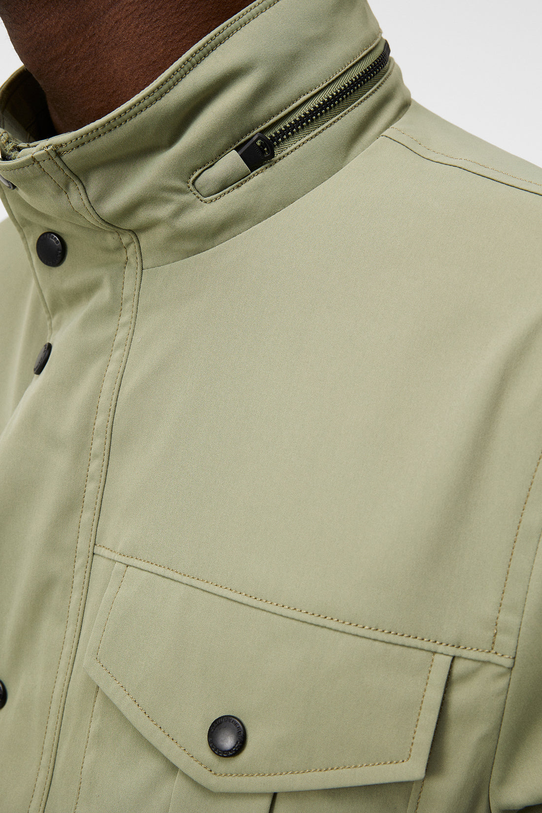 Bailey Poly Jacket / Oil Green – J.Lindeberg