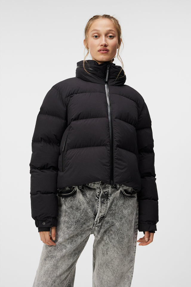 Weatherproof Outerwear for Women - J.Lindeberg