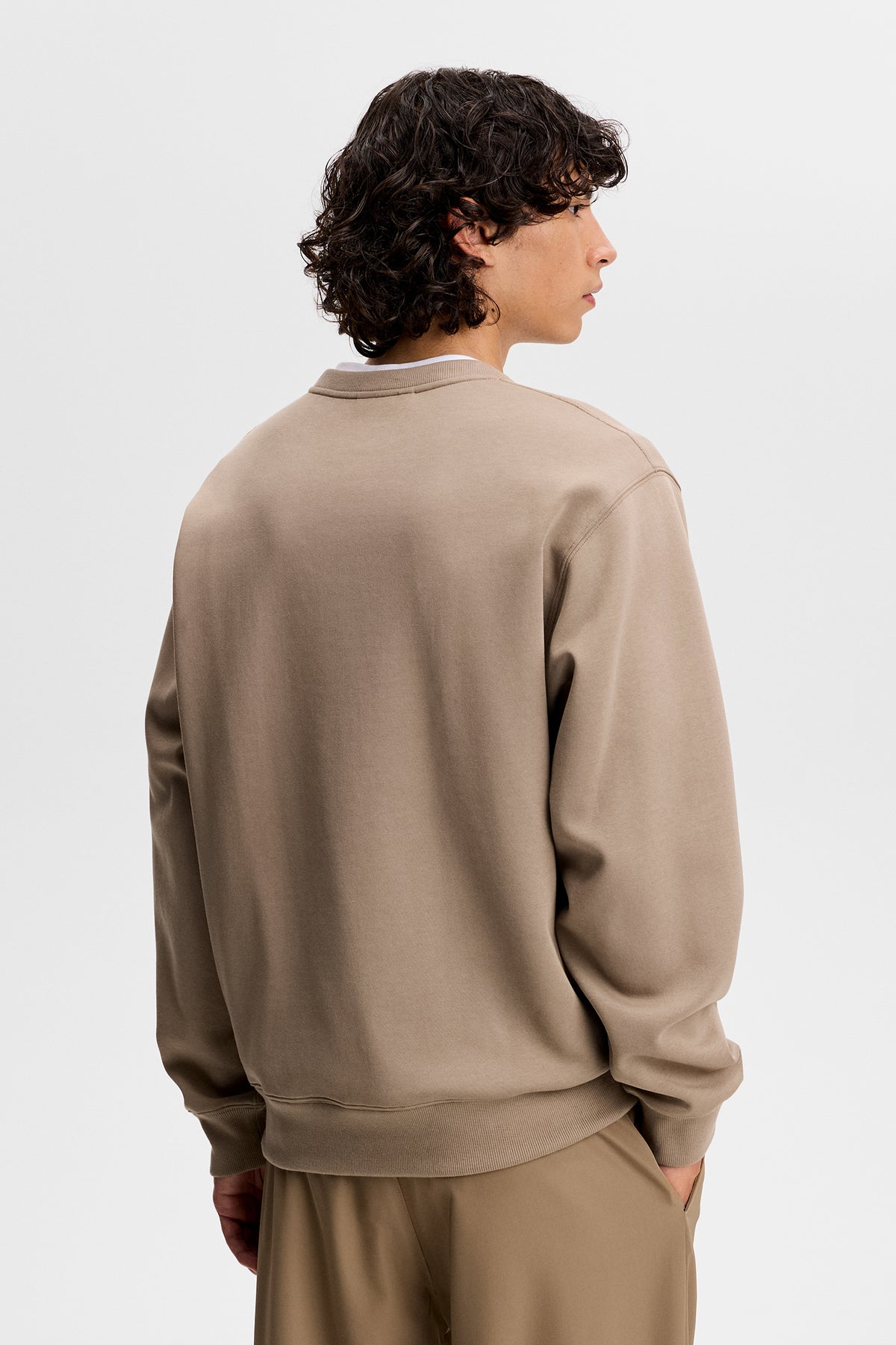 Club Crew Neck / Brindle – J.Lindeberg
