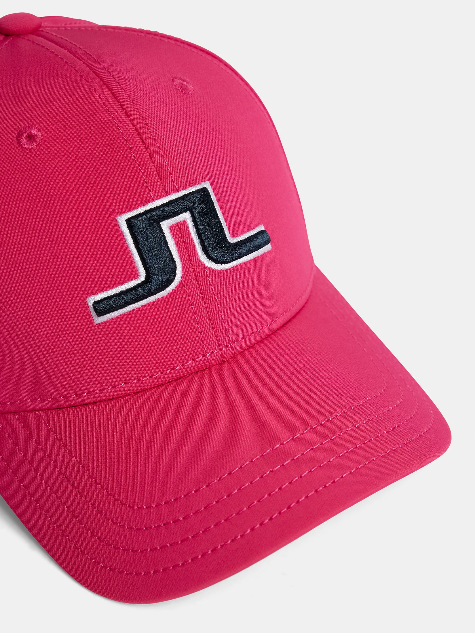 Anga Cap / Fuchsia Purple – J.Lindeberg