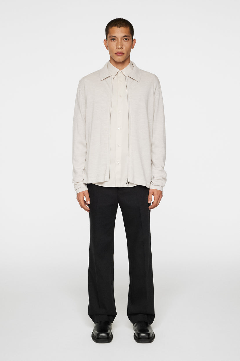 Stay Warm in Style: Men's Knitwear - J.Lindeberg